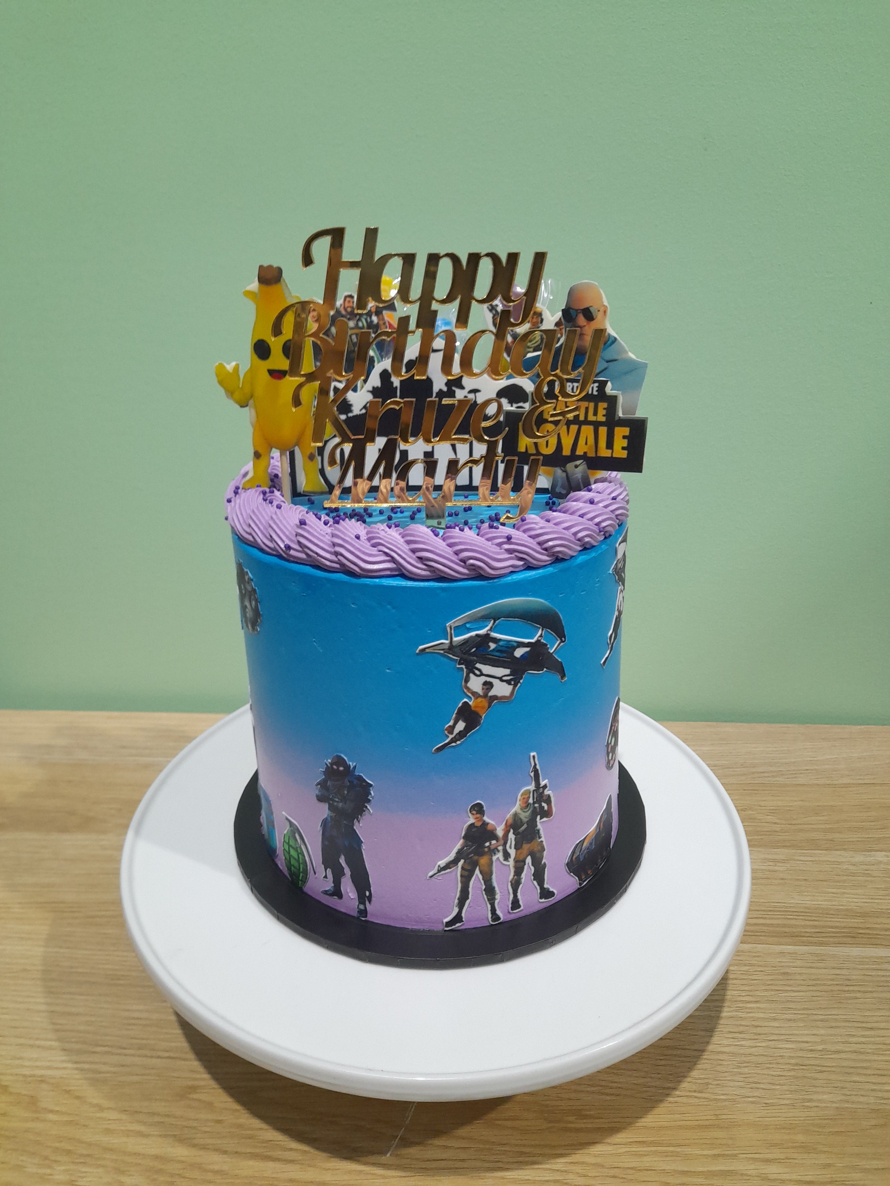 Fortnite Cakes Melbourne - Free Delivery – Stylish Cakes Co.