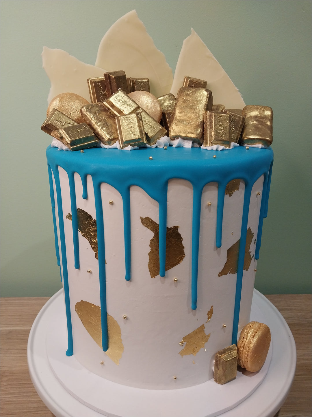 Gluten Free - Tall Drip Cake with Chocolates Melbourne Free Delivery ...